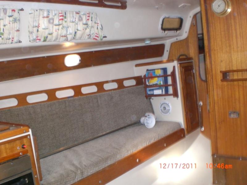 1971 Ericson 27 sailboat for sale in Connecticut