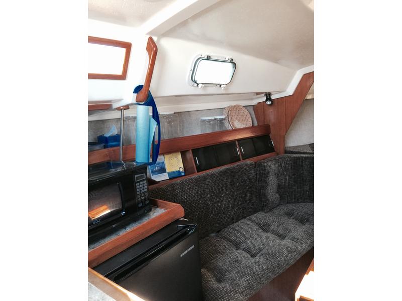1987 Hunter Legend 28.5 sailboat for sale in California