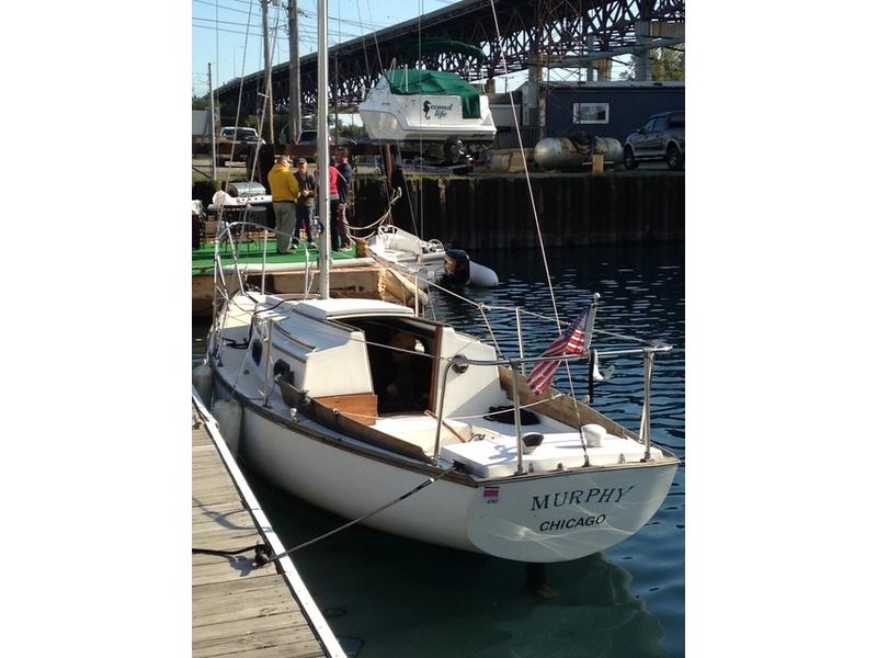 1980 Cape Dory 25 sailboat for sale in Illinois