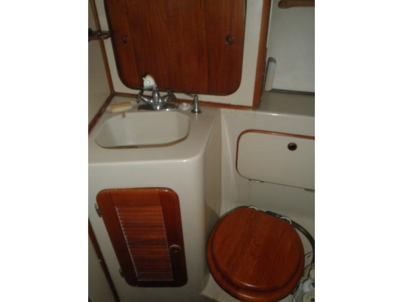 1984 Irwin Citation 31 sailboat for sale in Massachusetts