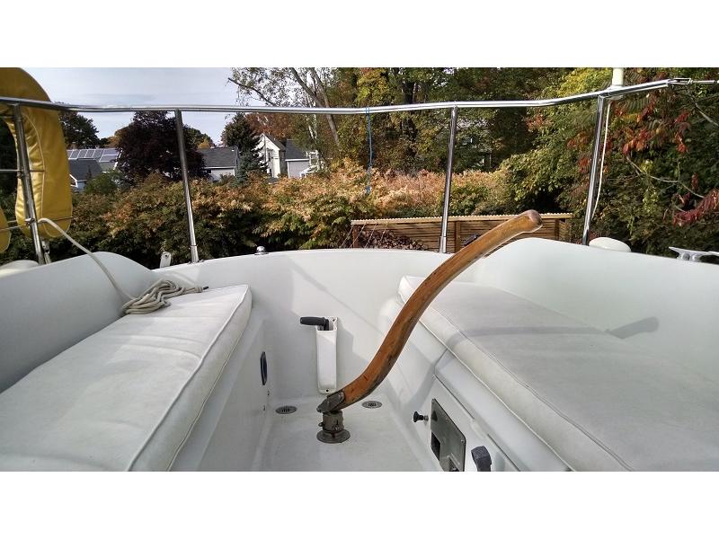 1987 Ericson 26-300 sailboat for sale in Maine