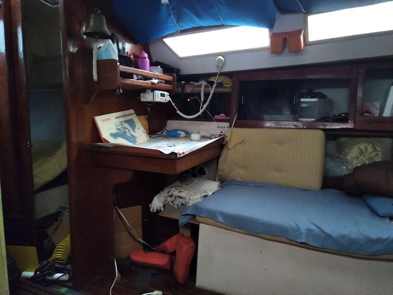 1984 Hunter Cherubini 37 sailboat for sale in Florida